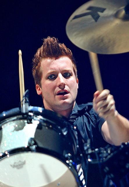 Tre Cool biography. American drummer and member of the band "Green Day"