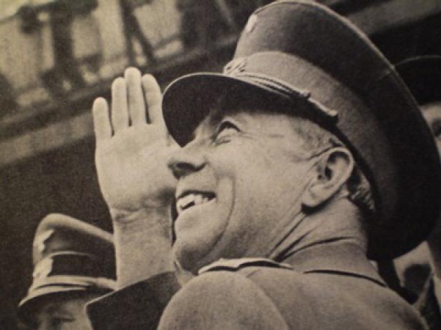 Folke Bernadotte biography. Swedish diplomat and aristocrat
